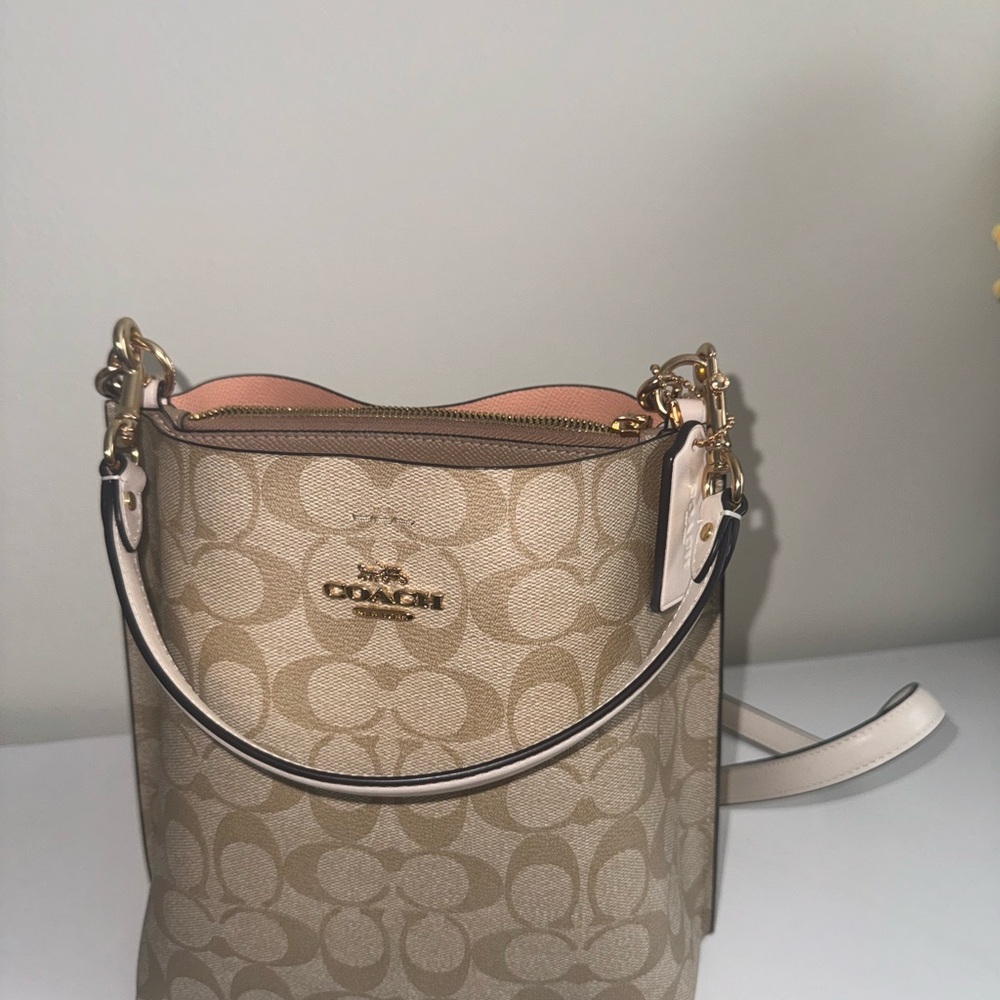 Coach Bucket Bag - Gem